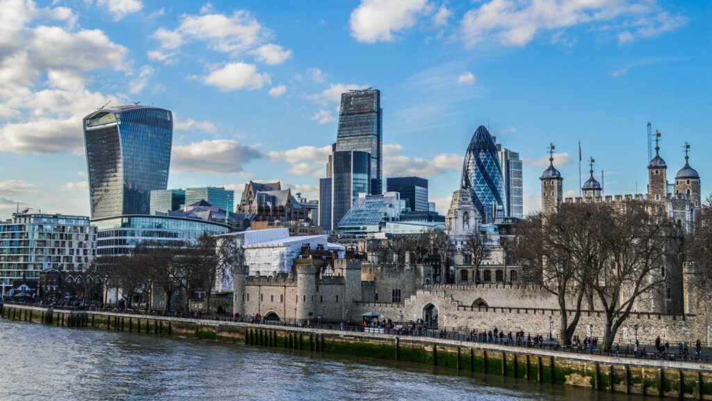 如何在英國成立公司（LTD）：完整操作指南 - Zagdim 宅點海外