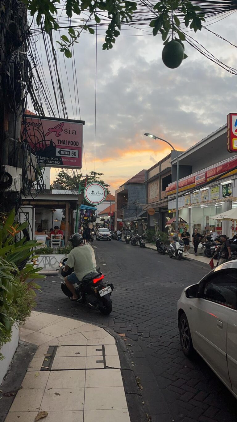 為何巴里島幾乎沒有吉鋪？因為每間屋，都住了一個 John Dutton - Zagdim 宅點海外